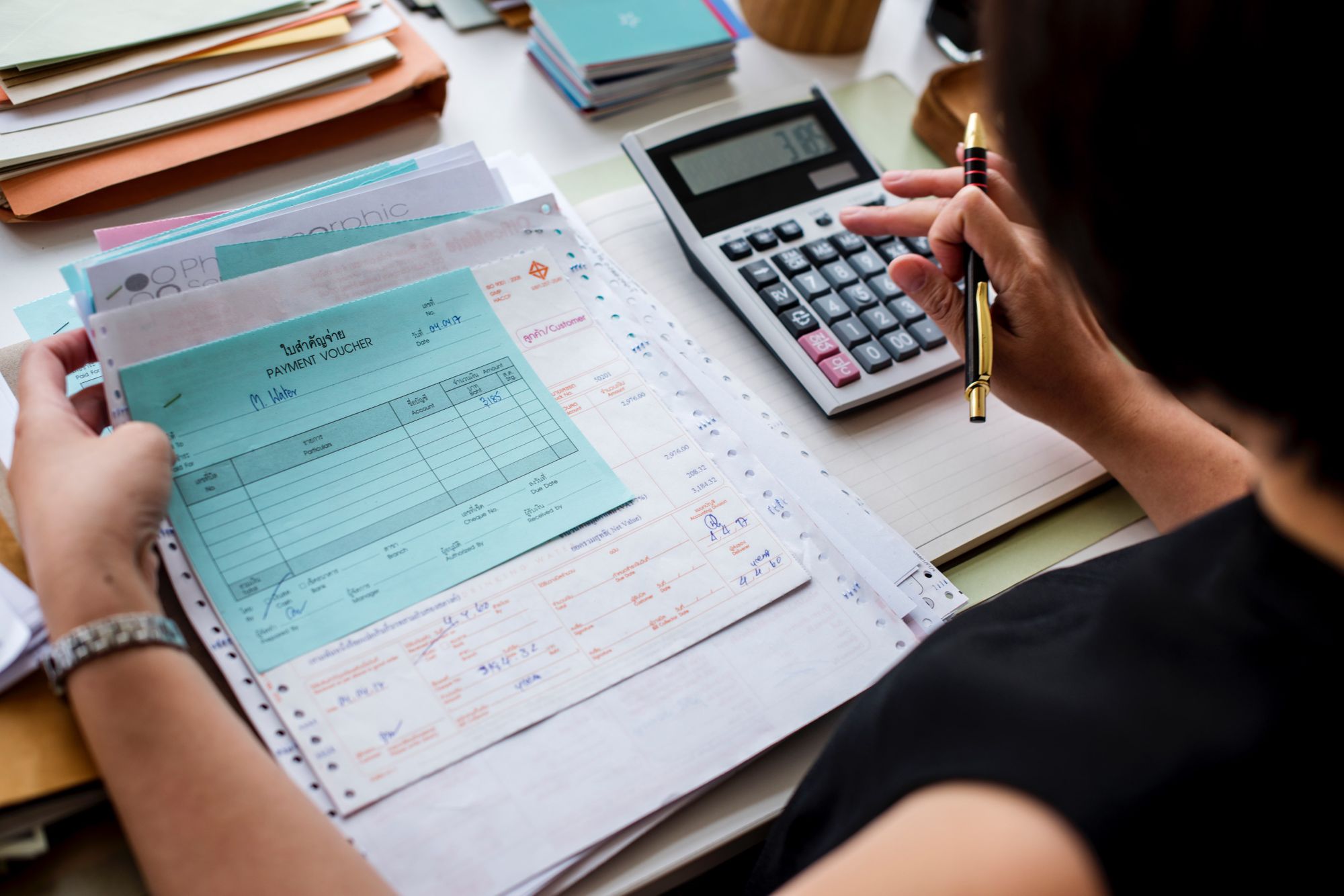 Here’s what happens when you delay paying your credit card bill