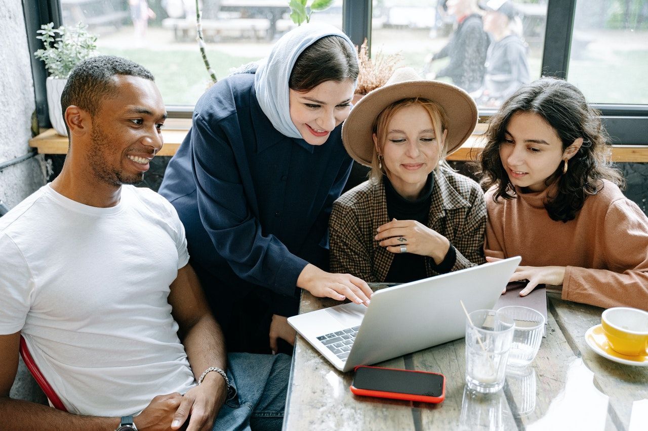 Zolve Connect — A Place for Dreamers & Ambitionists like You